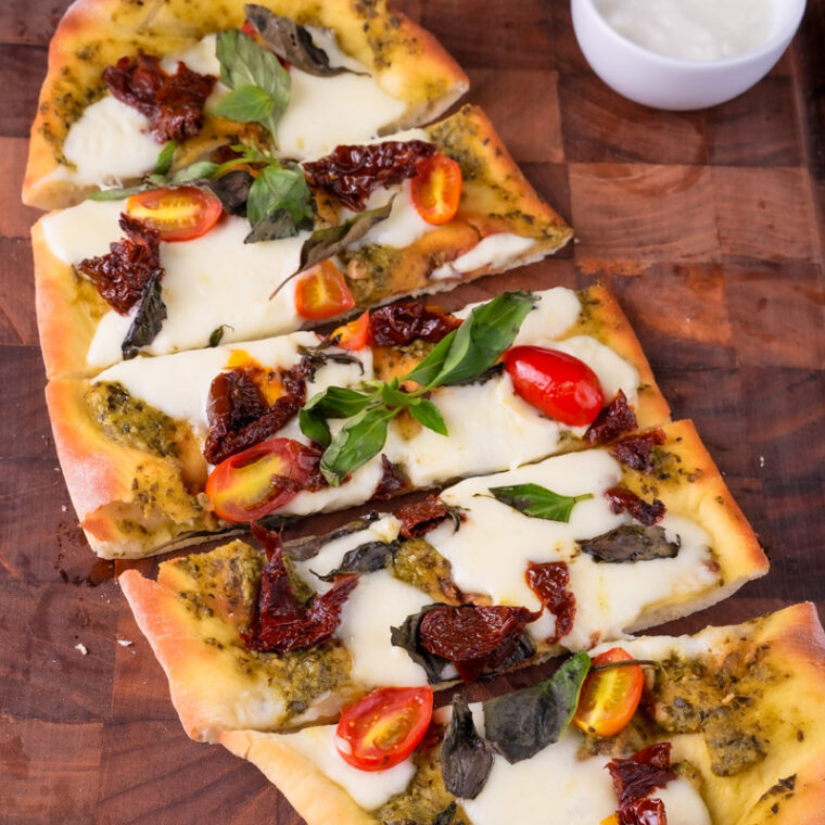 Best Pesto Naan Bread Pizza (Simple!) - Recipesh